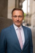 Neues professionelles und privatwirtschaftliches Kapitel für Christian ...